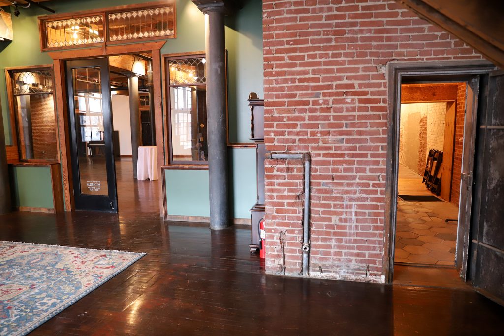 Gallery - Oliver Building